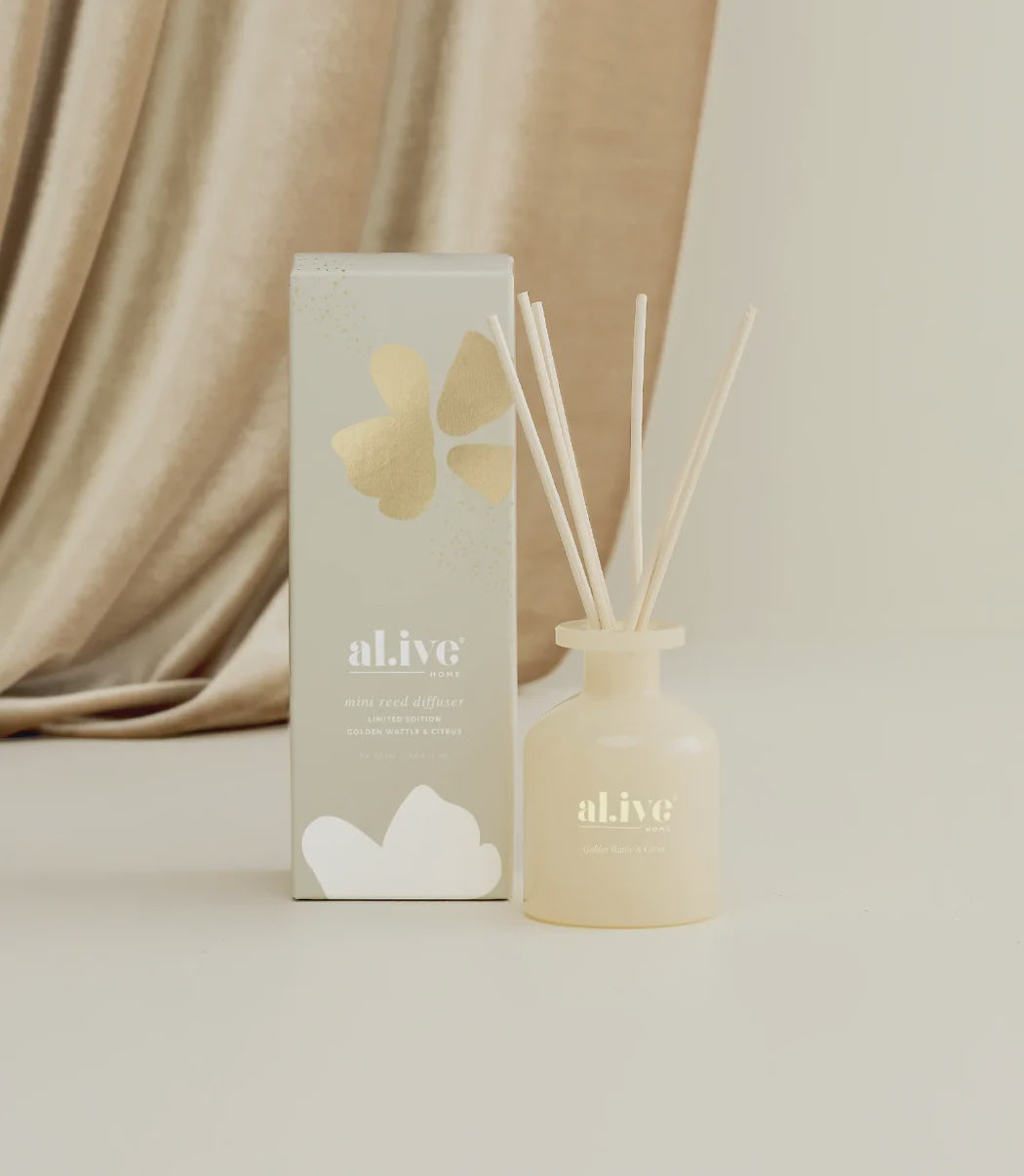 Golden wattle diffuser – Wilde Interiors & Flowers